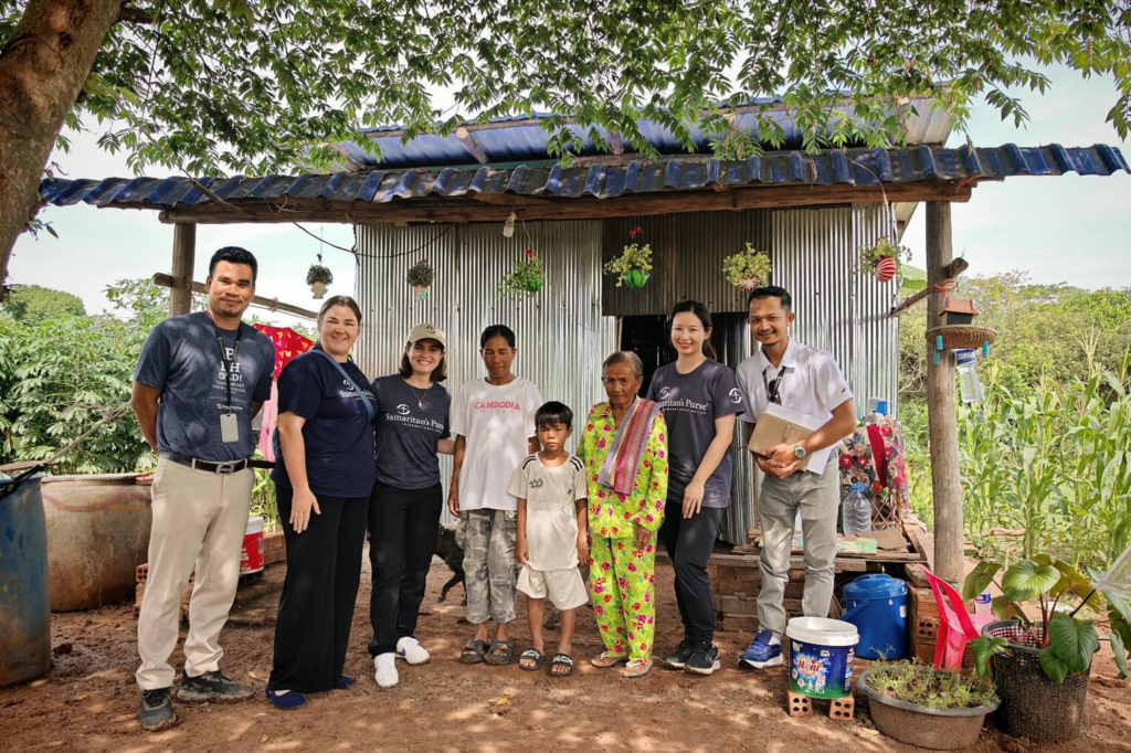 Famílias aceitam Jesus no Camboja durante projeto evangelístico: ‘Ele ...